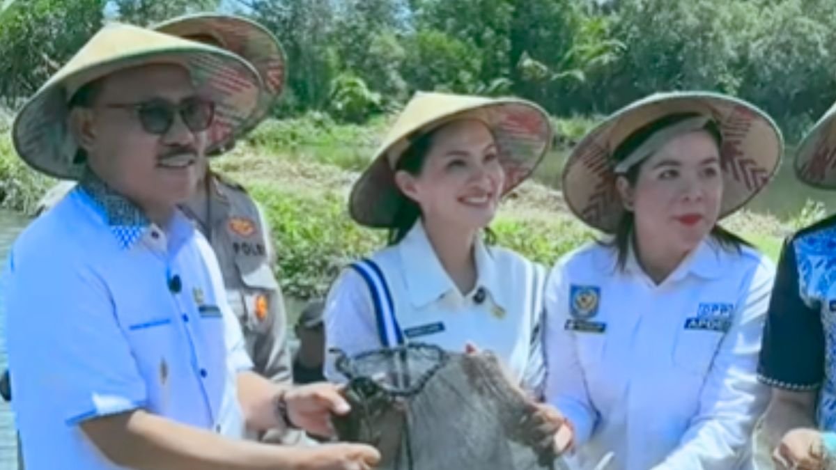 Gubernur Malut Ajak Semua Pihak Garap Potensi Desa » saloi.id